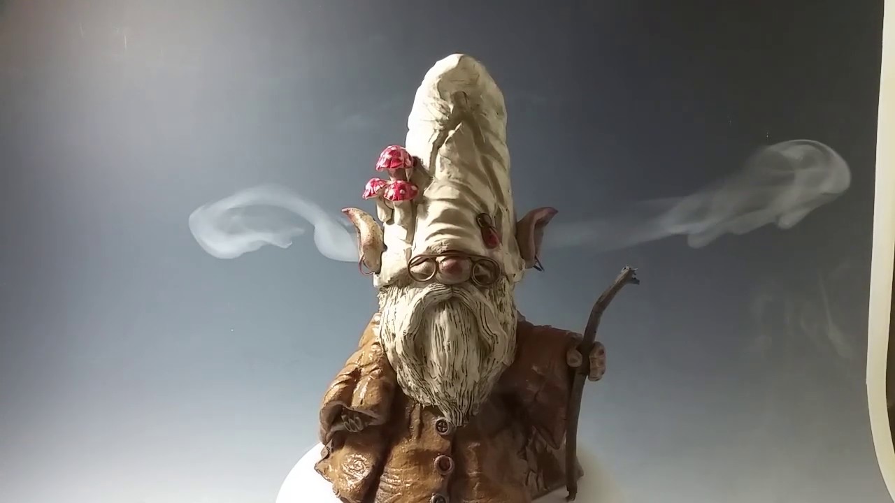 Smoking dwarf - YouTube