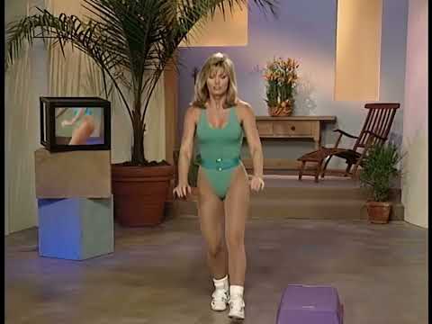 Step squats with one of our favorite instructors, Tamilee Webb 