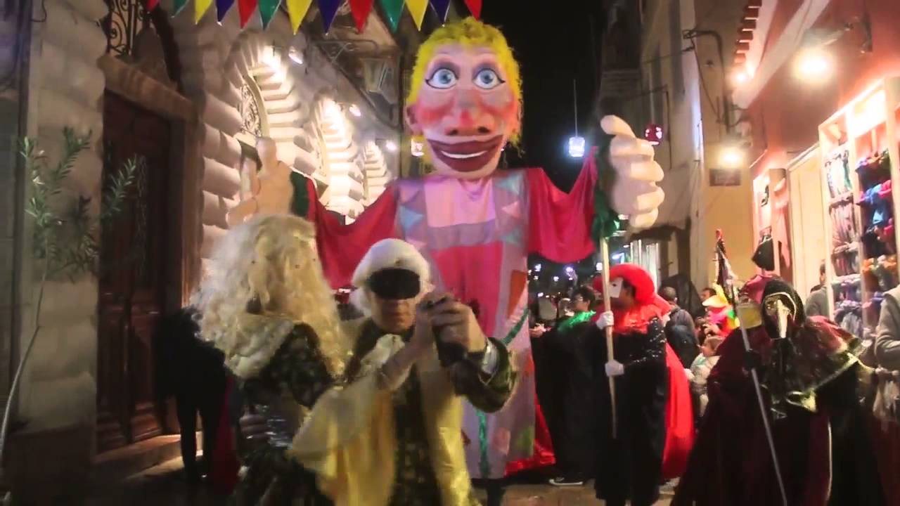 ArgolidaPortal.gr Βενετσιάνικο Καρναβάλι 2016 στο Ναύπλιο - YouTube