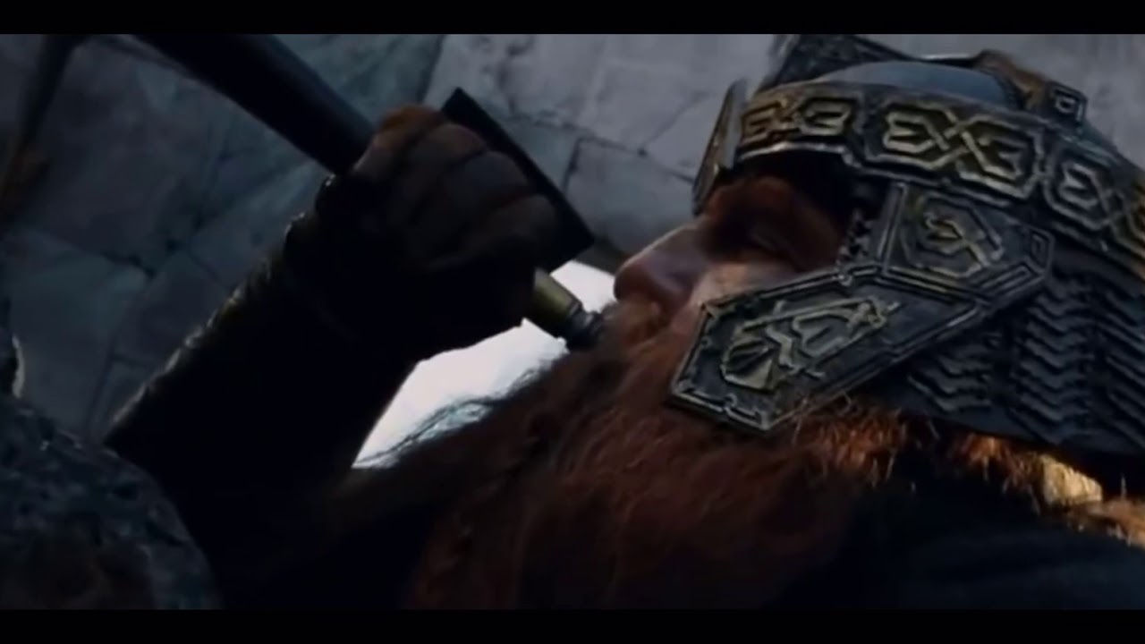 Gimli blows Horn of Helm Hammerhand - YouTube