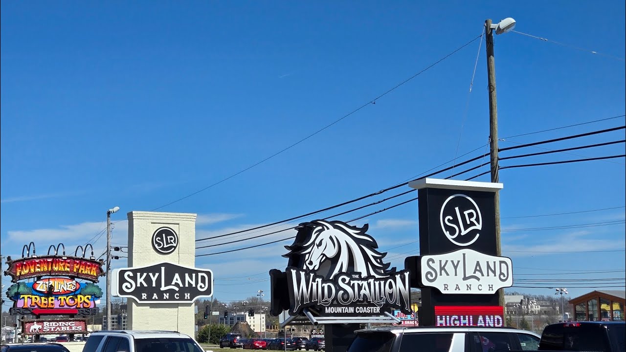 Skyland Ranch Wild Stallion mountain coaster - YouTube