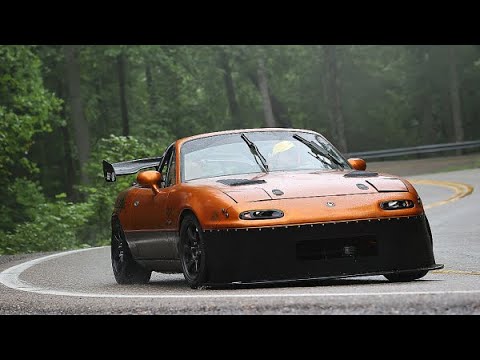 Cruisin the Tail of the Dragon - NA Miata - YouTube