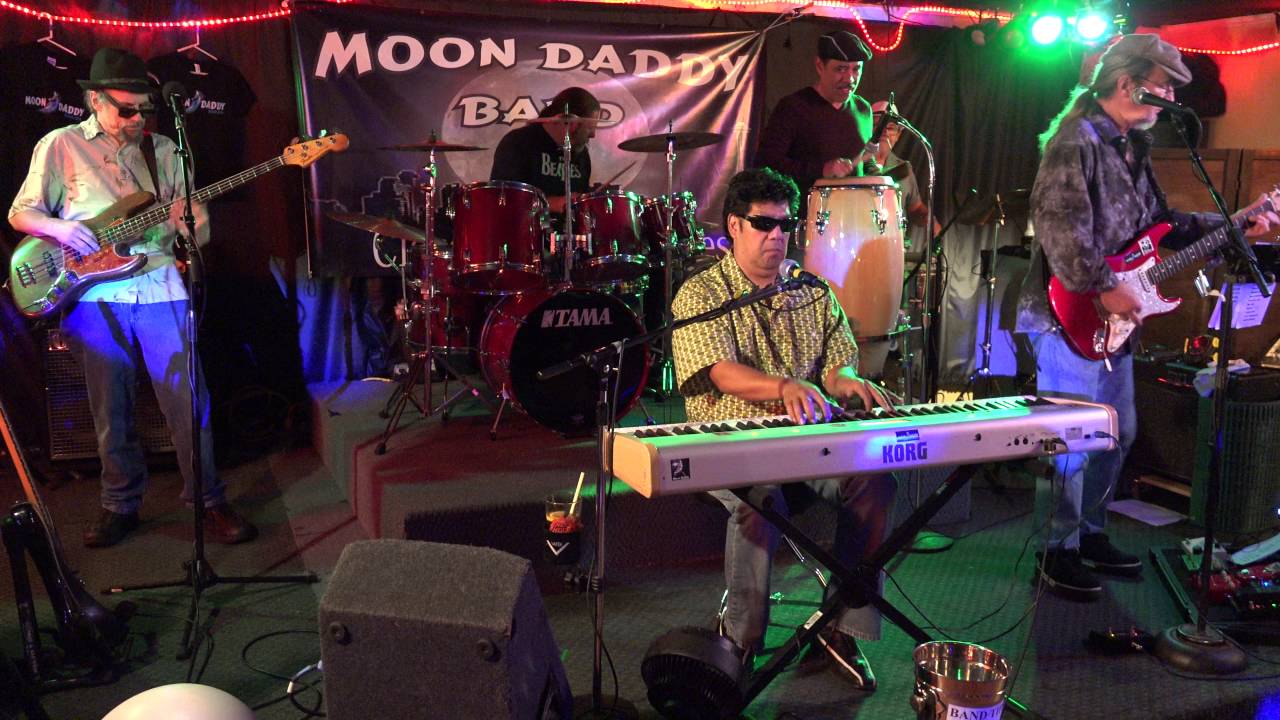 Moon Daddy Band "Smooth" - YouTube