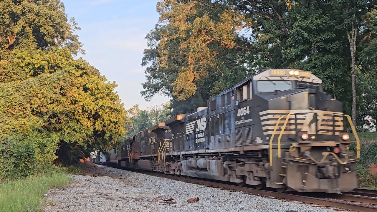 Norfolk Southern 379 at Gold Ridge Alabama || DJI Mini 3 Pro Cinematic ...