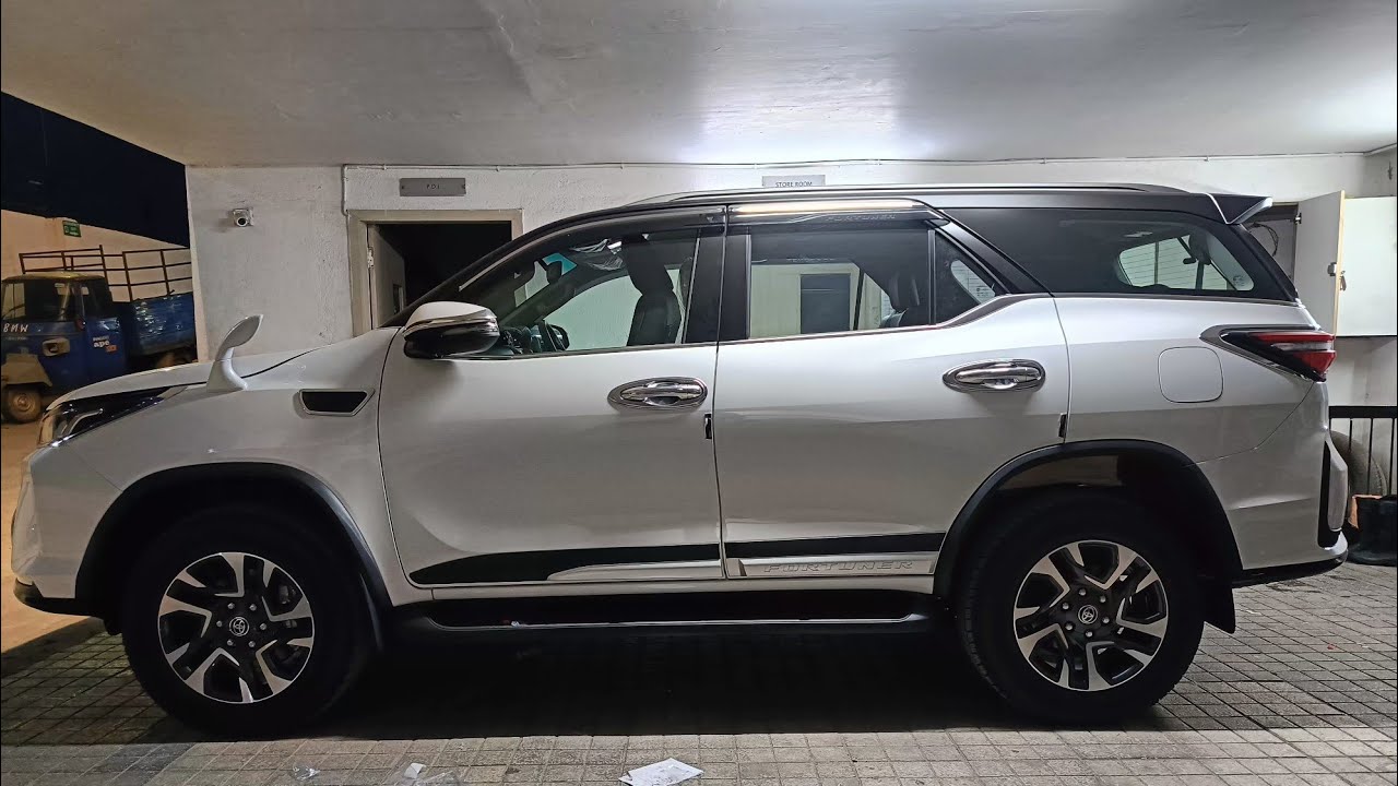 Company Fitted Accessories👿 in Legender 2024🔥!! Toyota Legender - YouTube