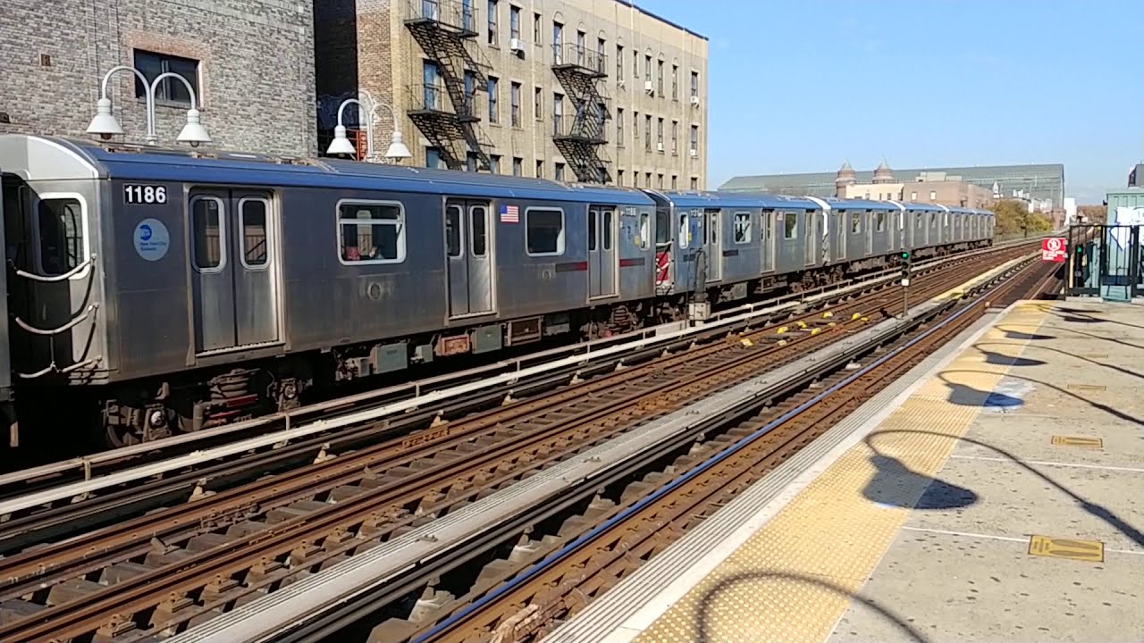 MTA Subways - Bombardier R142 #1190 on the (4) at Fordham Road - YouTube