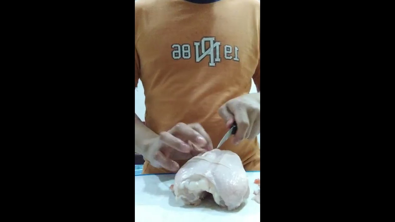 Paanu mag hiwa ng boong manok kong ang pang hiwa ay maliit - YouTube