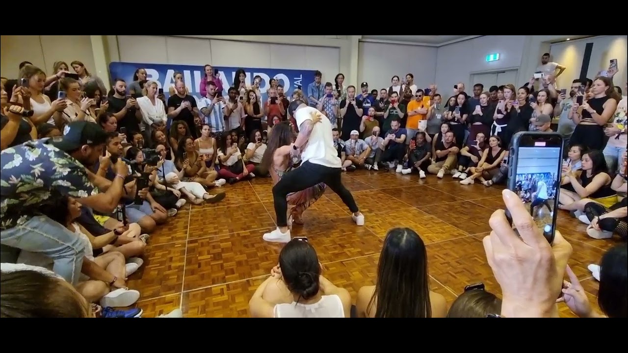 @DANIELYDESIREEOFICIAL (Daniel y Desiree) dancing in Sydney at Bailando ...