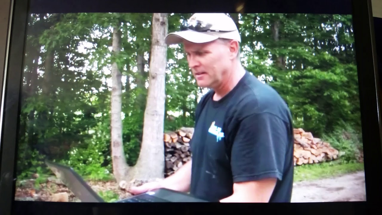 Psycho Dad Axes Laptop Reacts! - YouTube