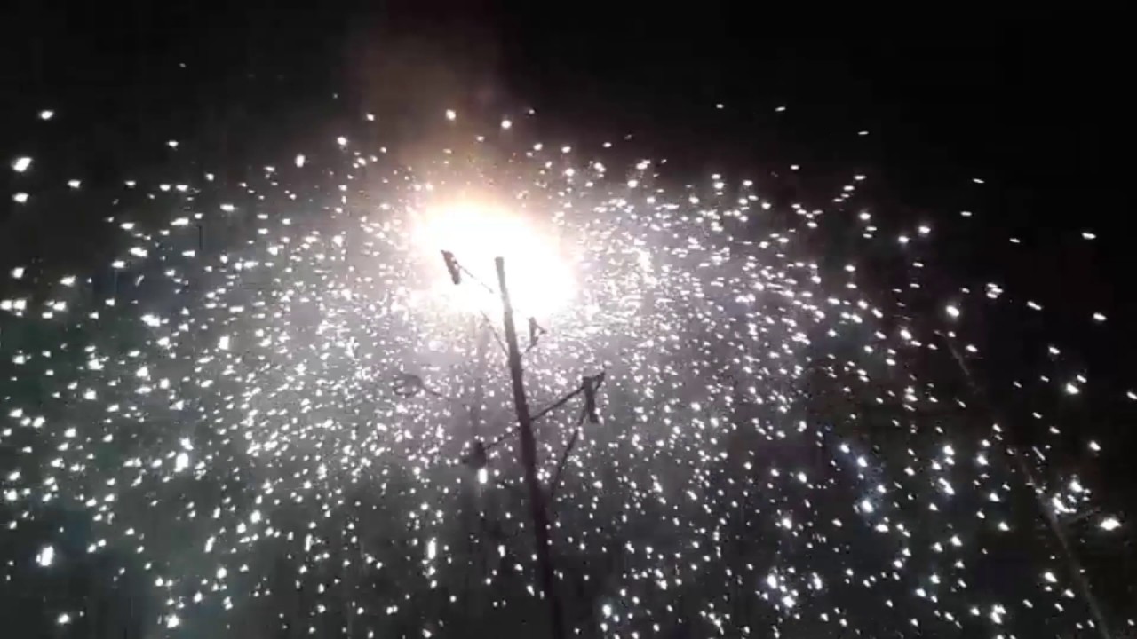 New Video This Atosh Bazi - YouTube