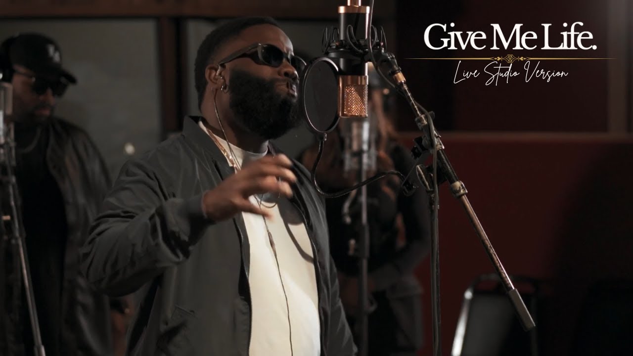AREAUX - GIVE ME LIFE (Live Studio Performance) - YouTube