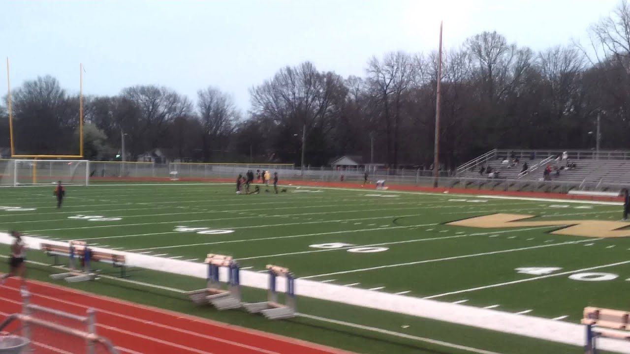 Whitehaven Track & Field Classics, Girls 4x4 - YouTube