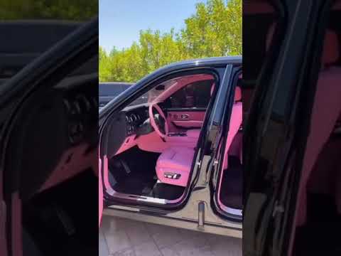Kylie Jenner's new pink Rolls Royce - YouTube