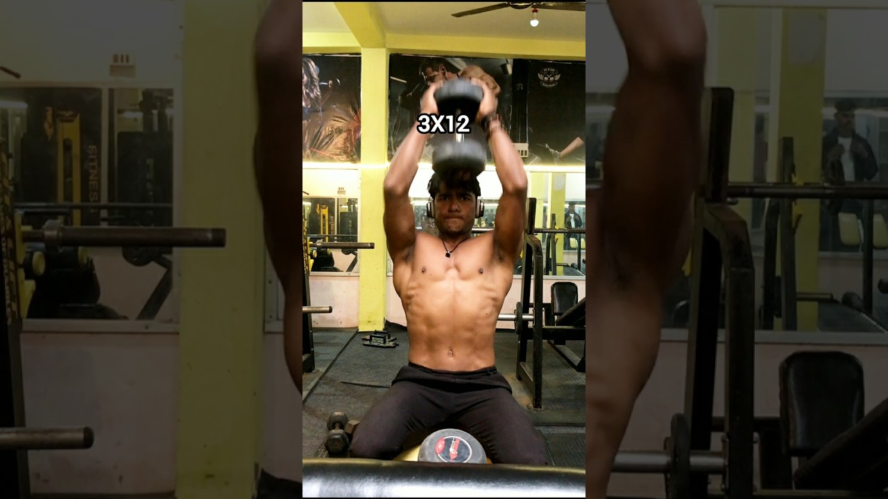 CRAZY chest workout #shots - YouTube