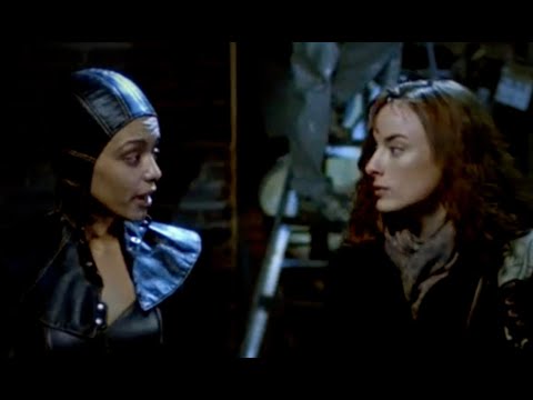 Camille and Petra: lesbian romance storyline/ wlw happy ending