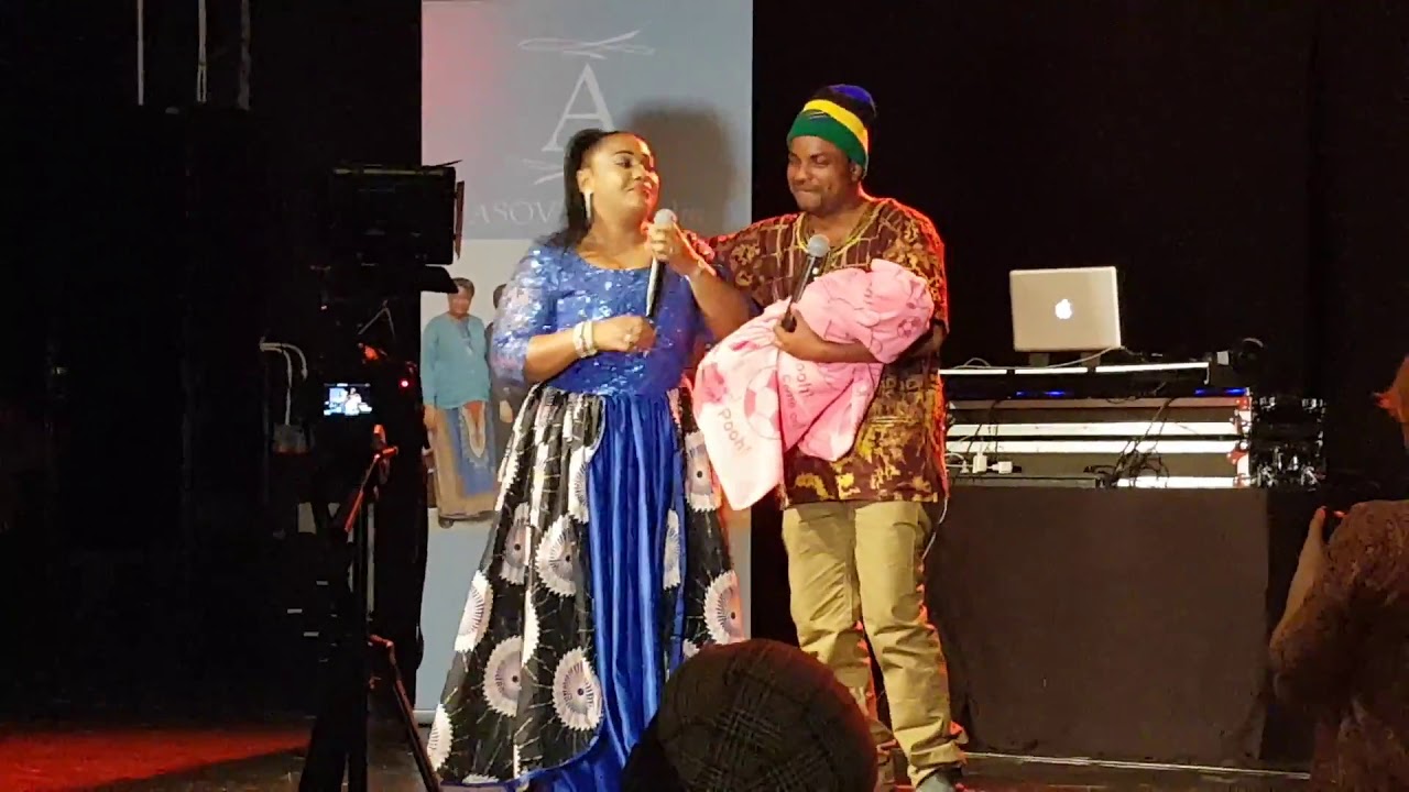 wastara live on stage nnchi canada - YouTube