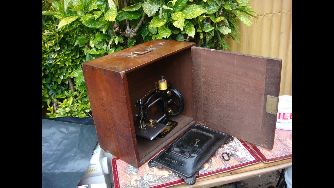 Old Vintage Antique Little Chain Stitch Sewing Machine SEE VIDEO - YouTube