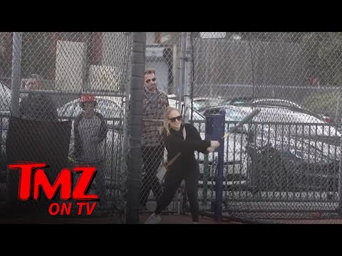 Jennifer Lopez Swings and Misses at Batting Cages with Ben Affleck | TMZ TV