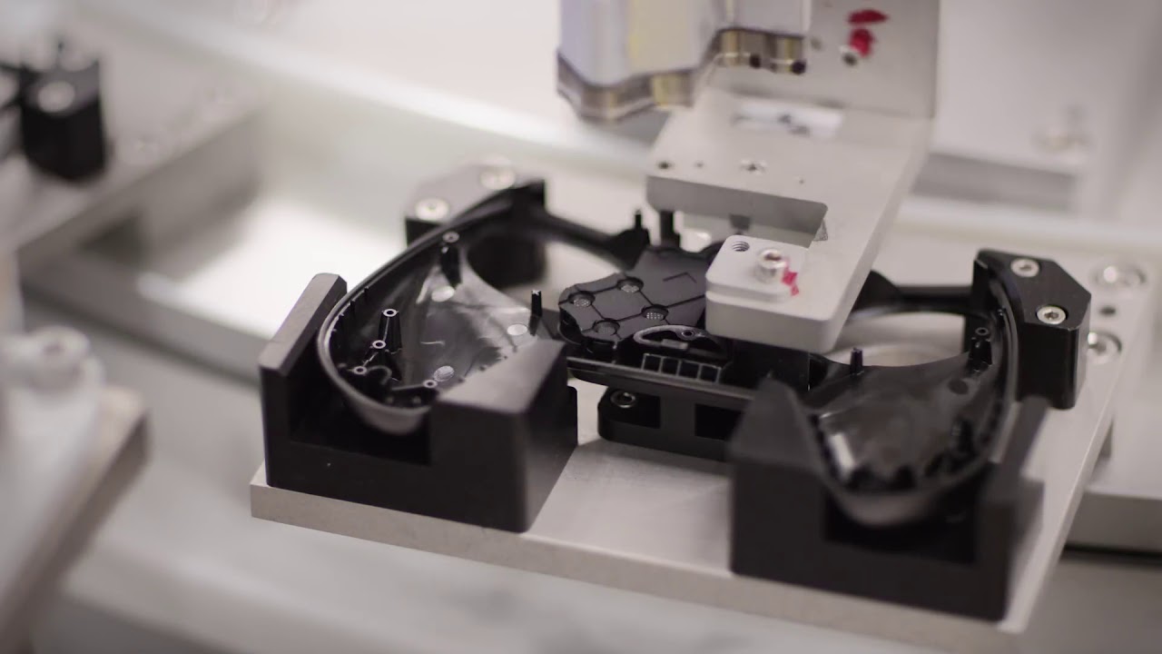 Automated Assembly and Packaging of Valve's Steam Controller - YouTube
