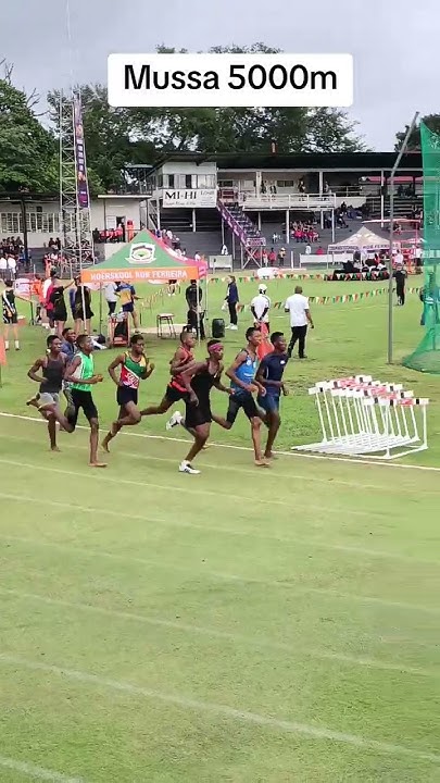 MUSSA 5000m - YouTube