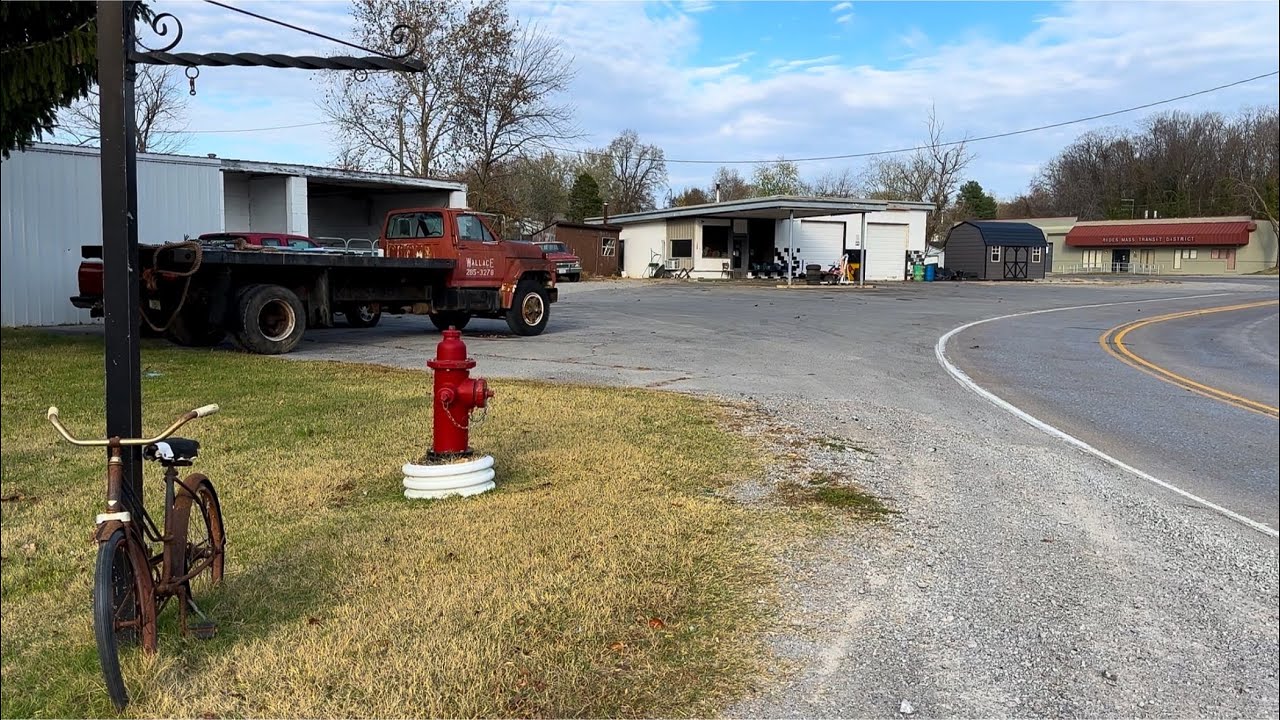 A Forgotten Mining Town in Southern Illinois - YouTube