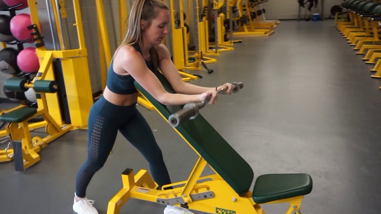How to do the EZ bar preacher curl exercise - YouTube