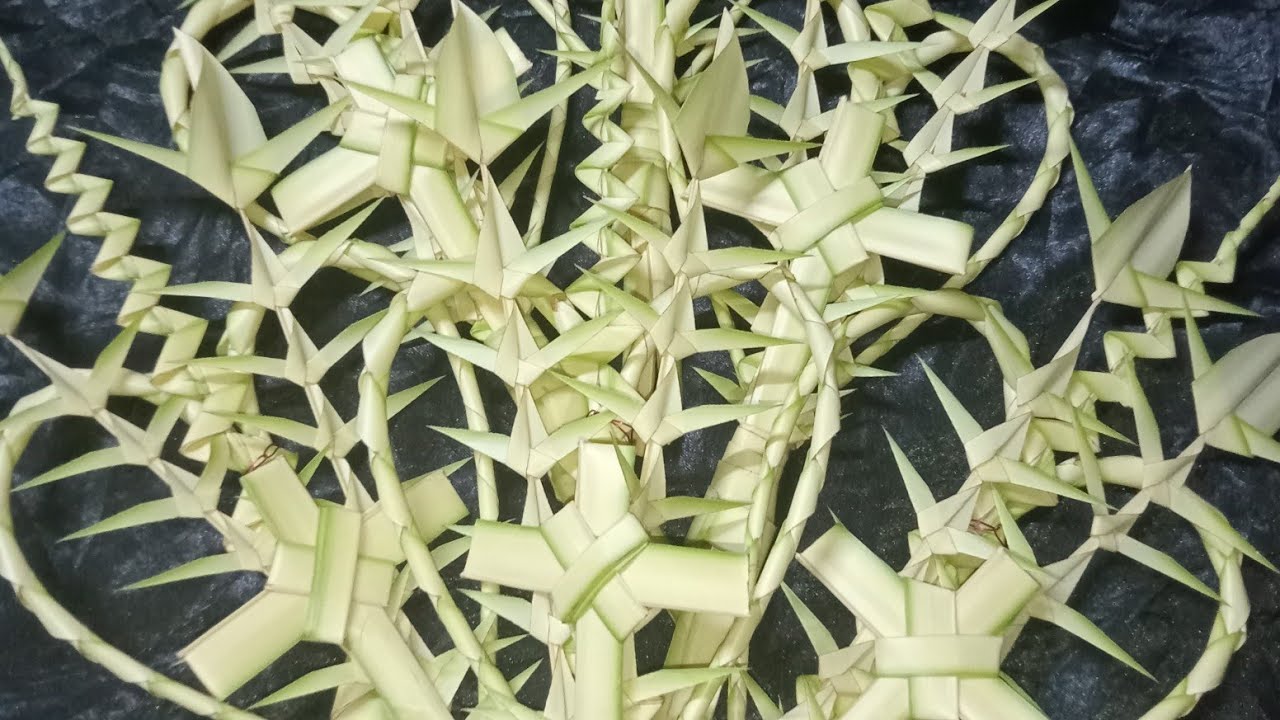 Palaspas Making - YouTube