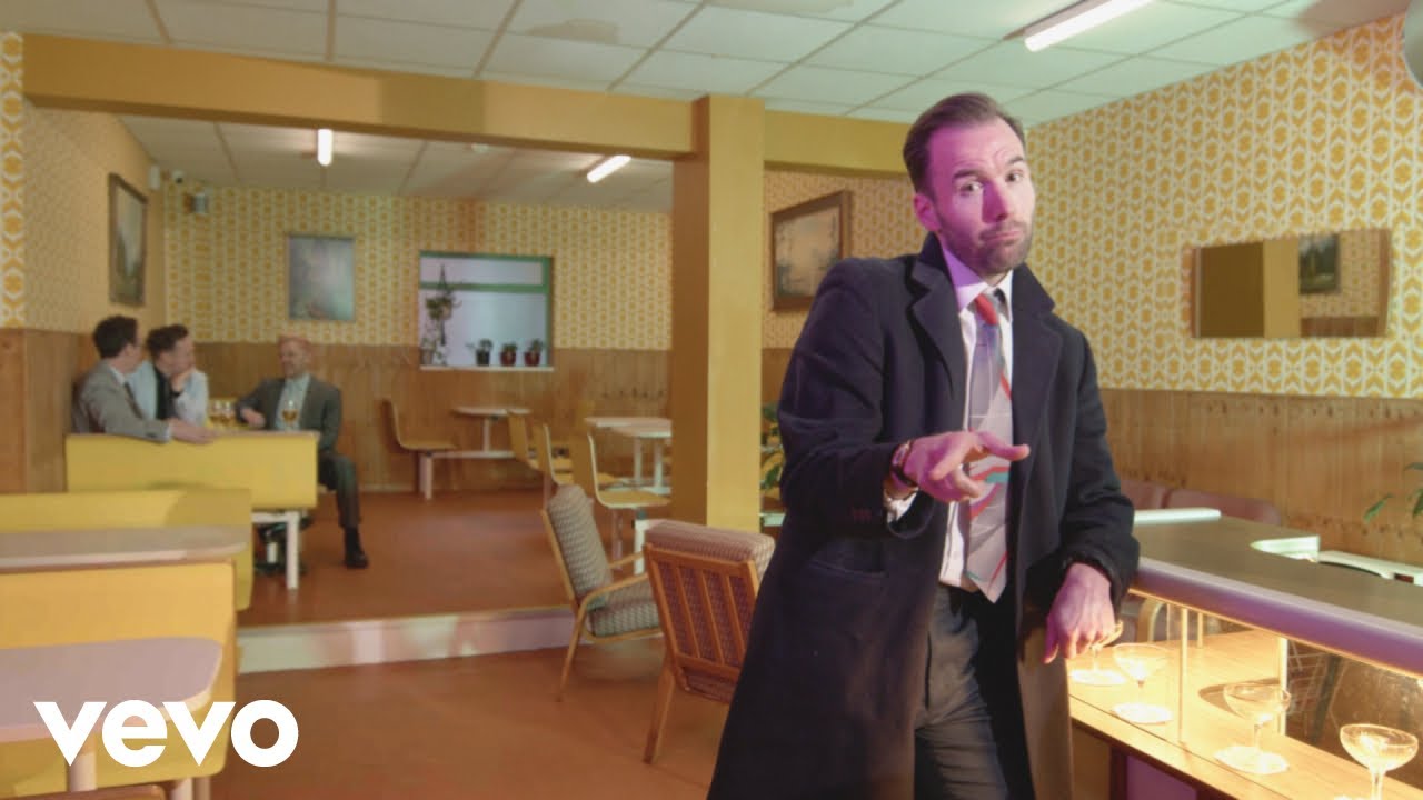 Dutch Uncles - Tropigala (2 to 5) - YouTube