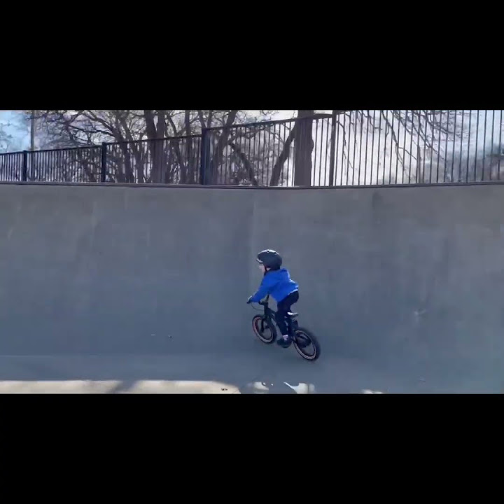 5 year old BMX Kid having fun at the Skatepark! #bmx #shorts #skatepark #enjoytheride - YouTube
