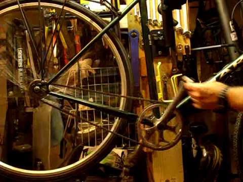 Fixed Gear Chain Slack - YouTube