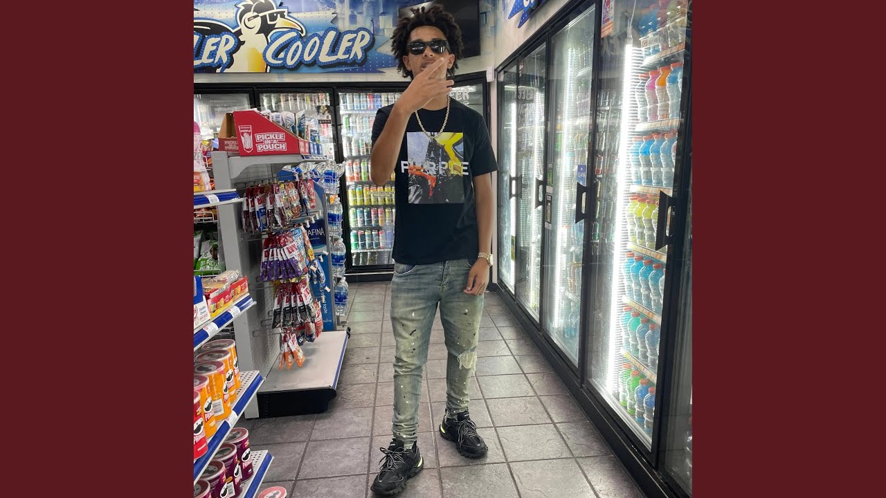 Larry Burg (feat. Brazyfrmdade) - YouTube