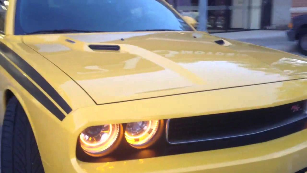 713 Motoring Super Bee Challenger - YouTube
