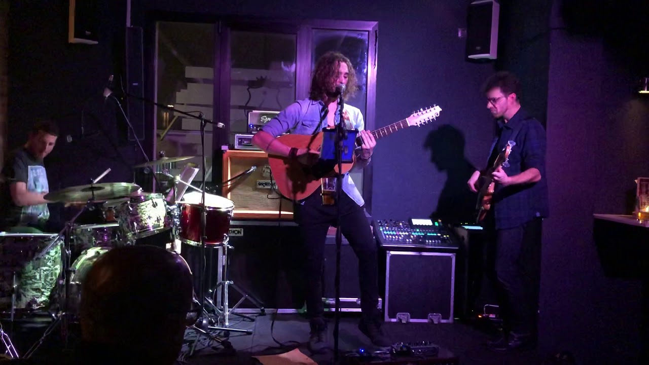 INCOGNITO Music&dinner Cerea Zebra John Butler trio tribute - YouTube