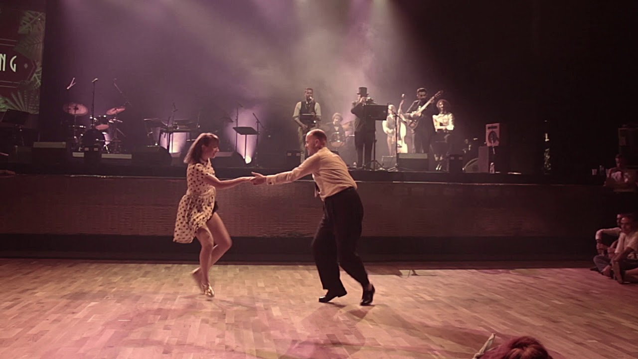 [Bordeaux Swing Festival] Egle Regelskis & Felix Berghäll - Hot Swing Sextet - YouTube