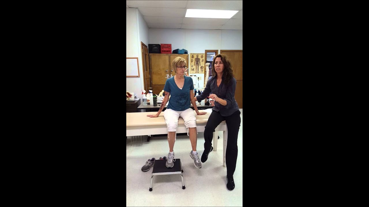 Manual muscle test MMT Iliopsoas hip flexor Dr. Bryan - Physical ...