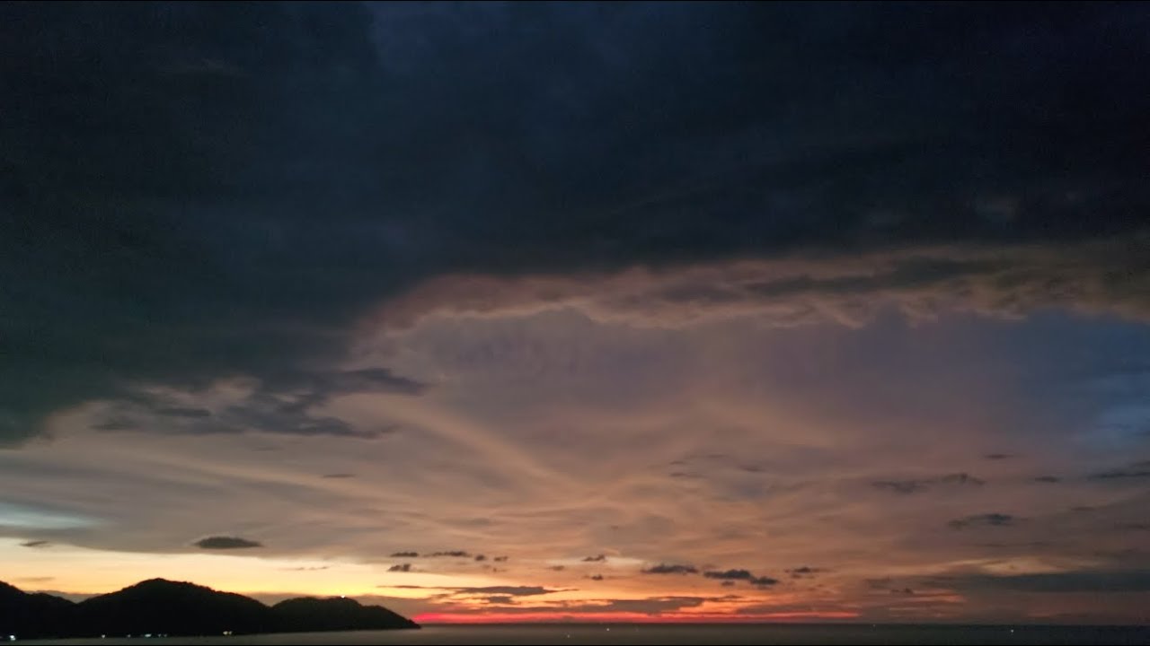 Gloomy Overcast | 4K SUNSET time lapse with MOODY music | XQX - YouTube