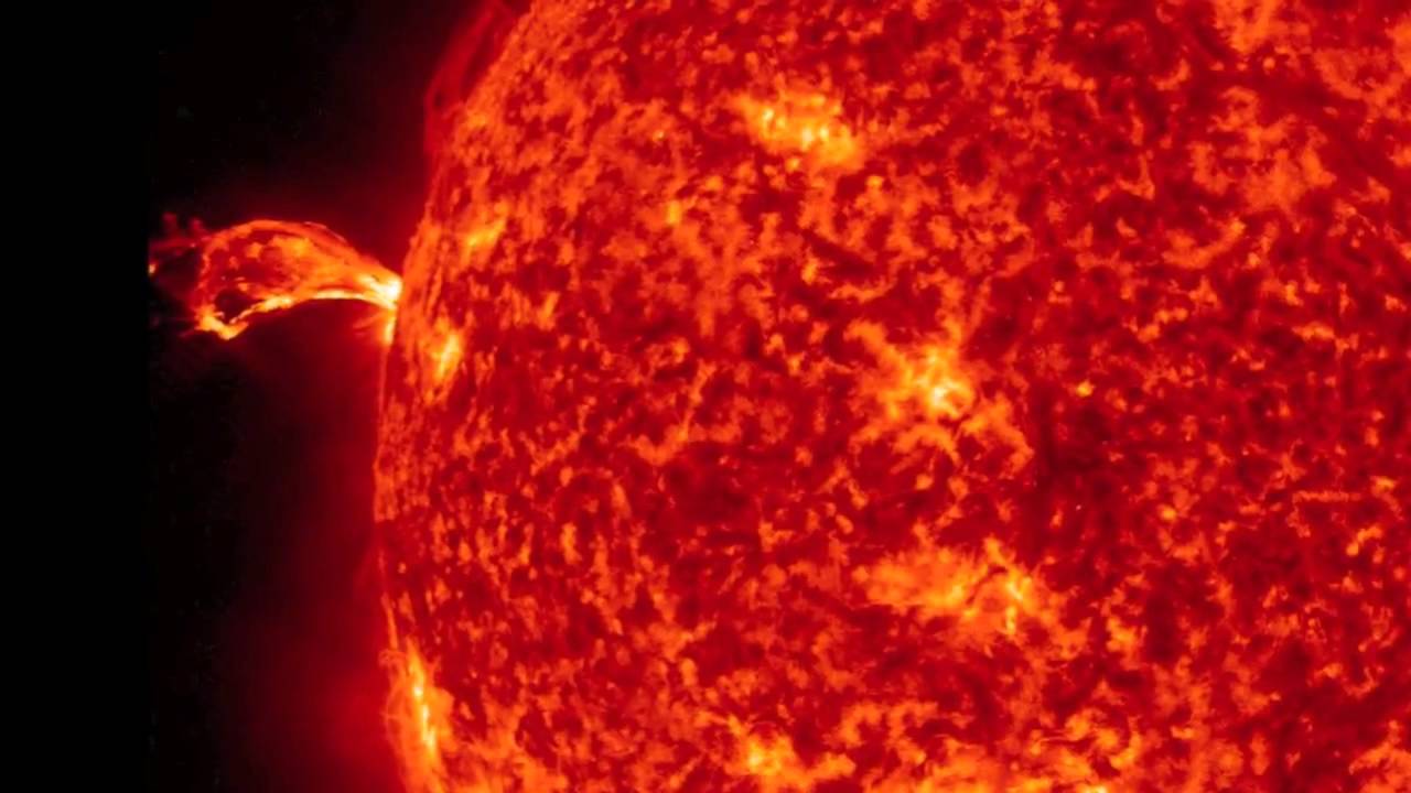 Sun Spits Fire In STEREO-B Satellite Direction | VIdeo - YouTube