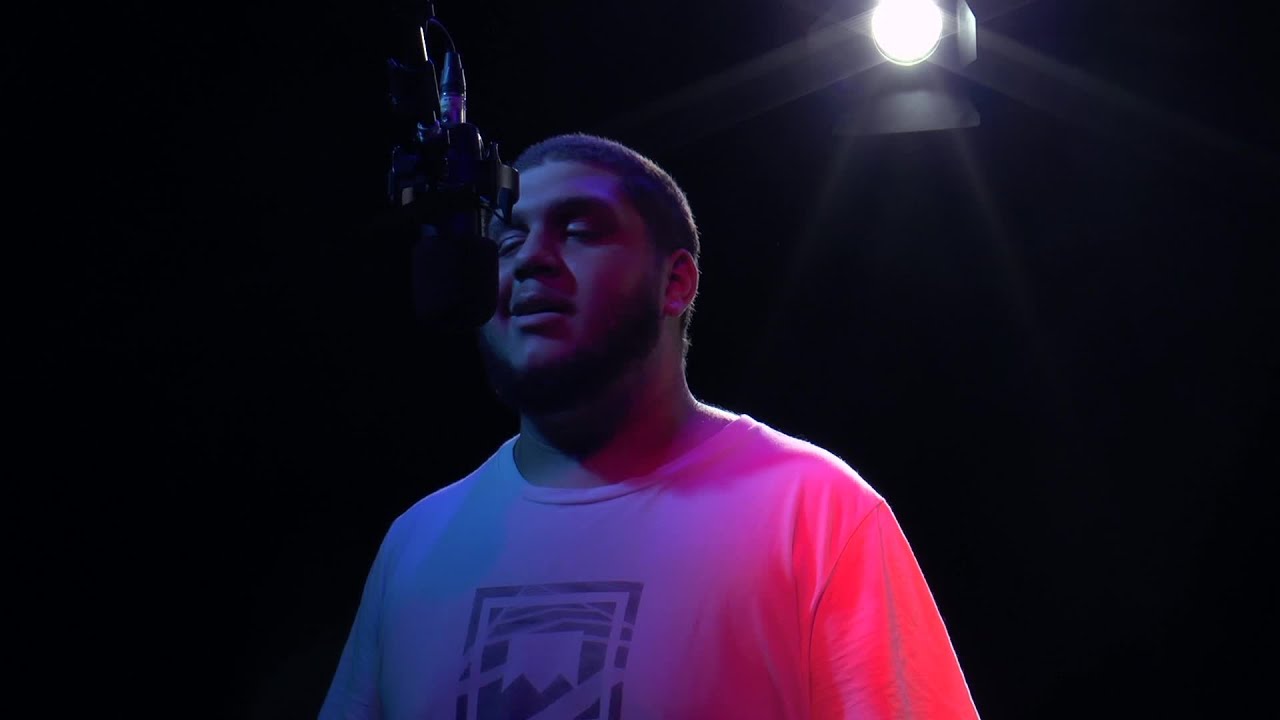 TALENTOS LAB.COM - Yuri, o Rapper - YouTube