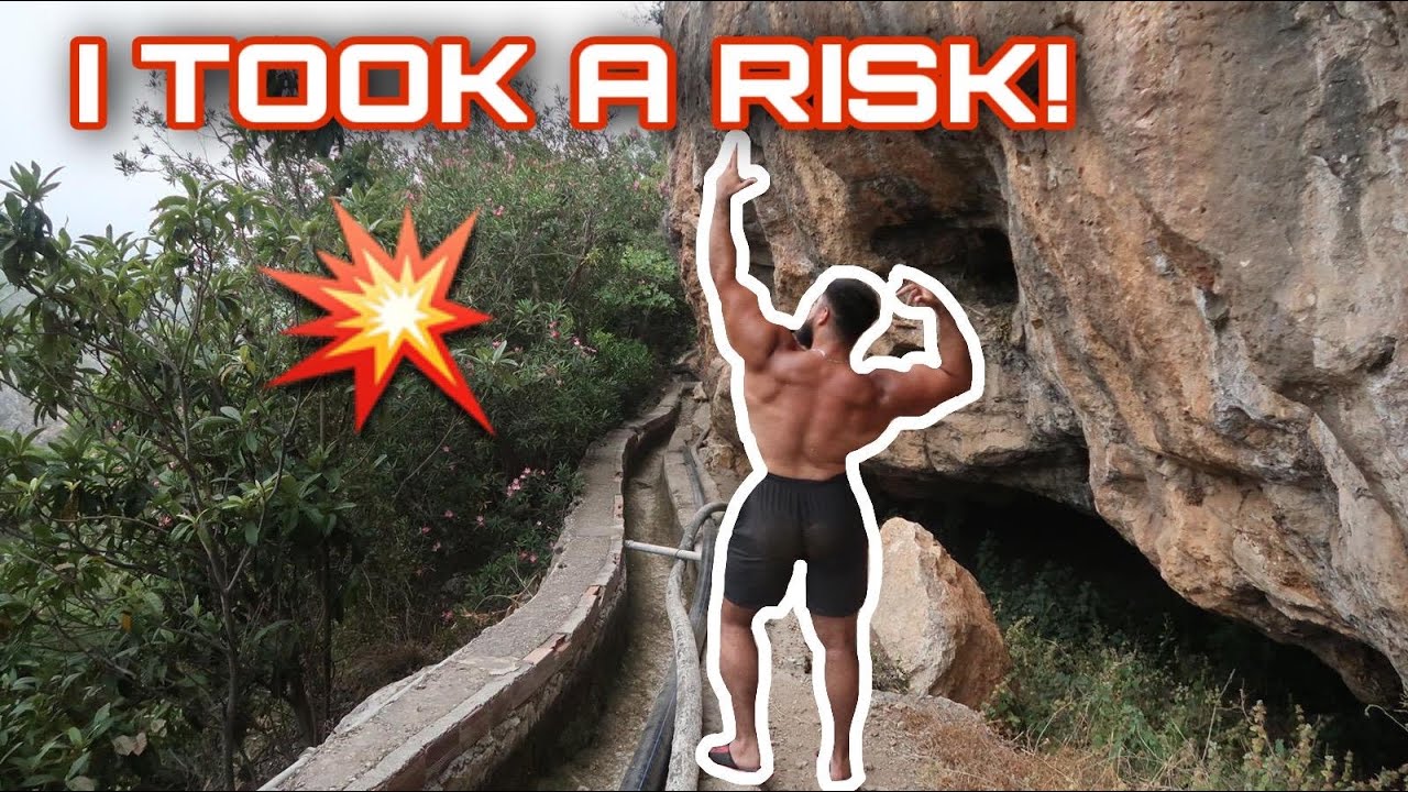 BODYBUILDER CLIMBS MOUNTAIN + FULL DAY OF EATING ON HOLIDAY - YouTube