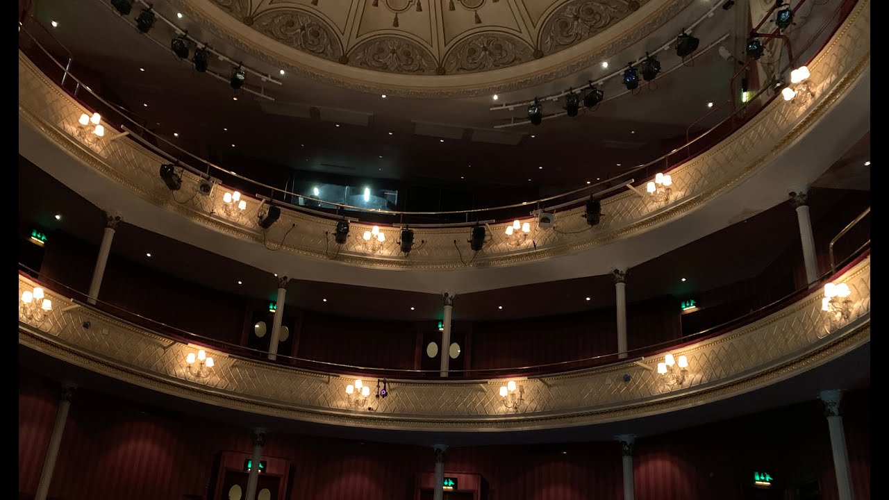 A Very Brief History of Opera (5/6) - YouTube