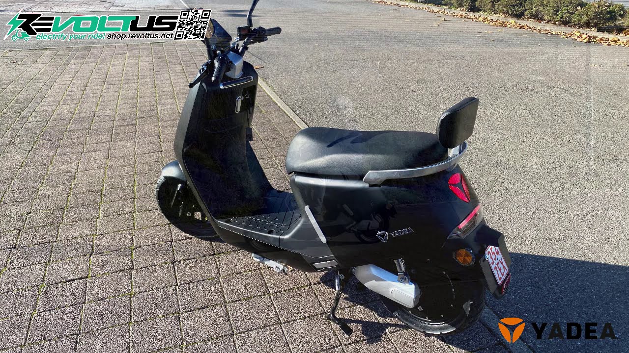The Yadea G5 - YouTube