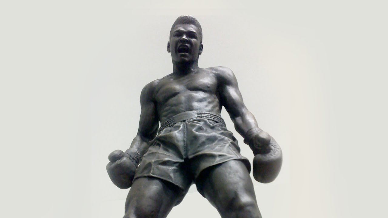 Muhammad Ali Statue by Andrew Edwards - YouTube