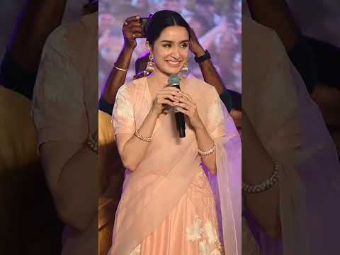 Shraddha Kapoor Exclusive Arrive At Kalachowki 2023 | Chahu Main Yana Live Singing Song