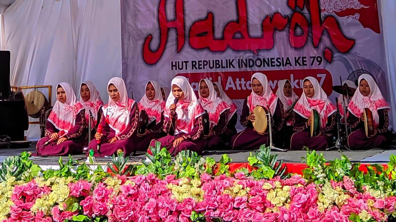 PENAMPILAN PESERTA LOMBA HADROH NO 7 HUT KE-79 RI - YouTube