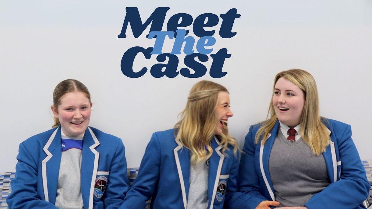 Meet The Cast of 9 to 5: The Musical - YouTube