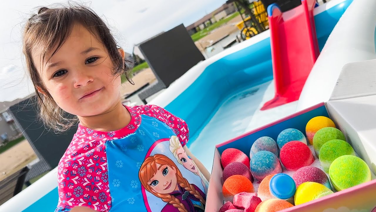 Surprise BATH BOMB Pool Party! - YouTube