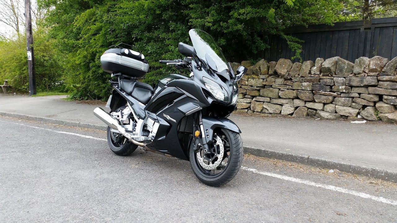 2016 FJR1300AE Walkaround! - YouTube