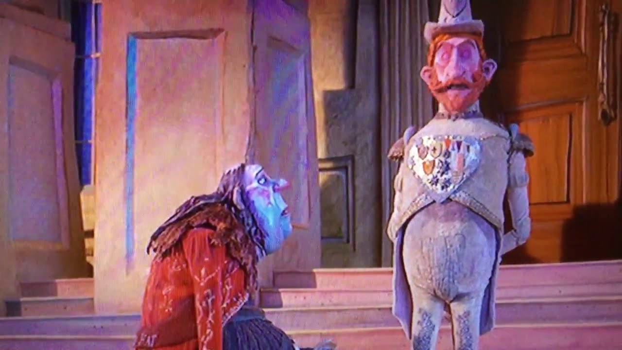 Scene for Lord Portley Rind Tells Off King Malbert For Eli Wages - YouTube