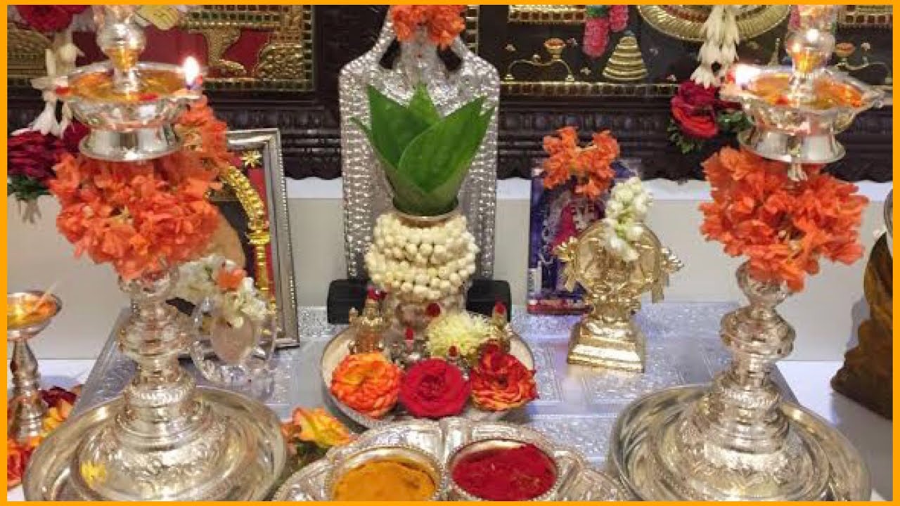 శ్రావణ మాసం వరలక్ష్మి అమ్మవారి కలశం అలంకరణలు // Decorative idea of ...
