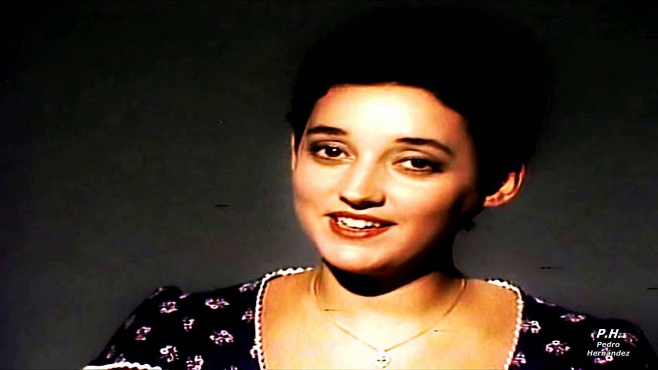 SERGIO y ESTIBALIZ - ¿Quién Compra Una Canción? (1976) - YouTube